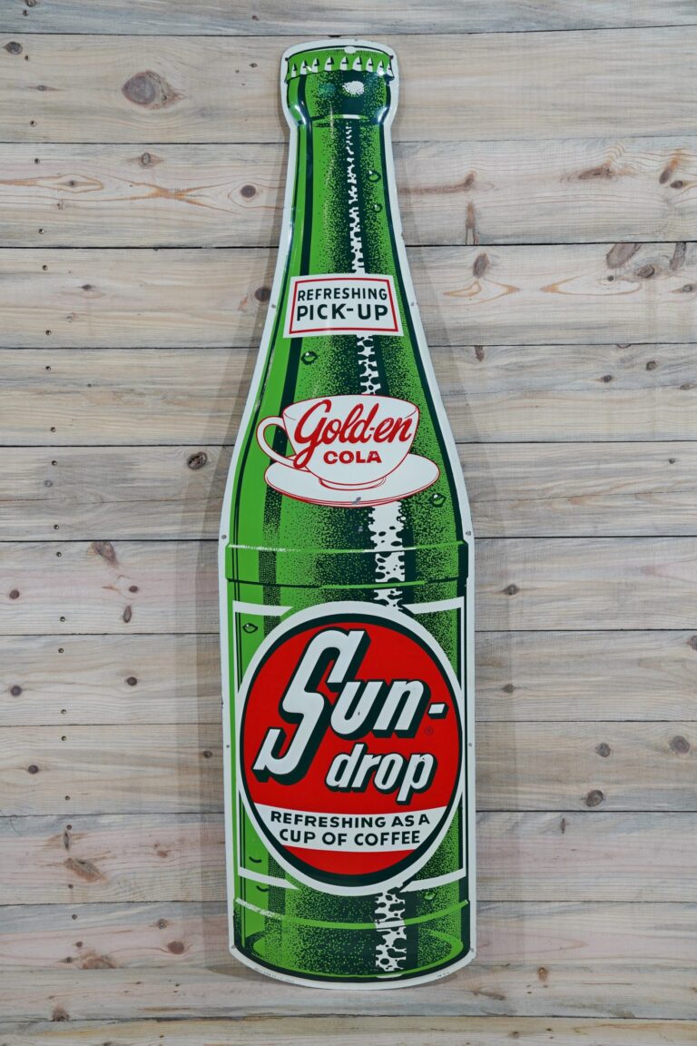 Vintage Tin Signs: Retro Advertising Collectibles