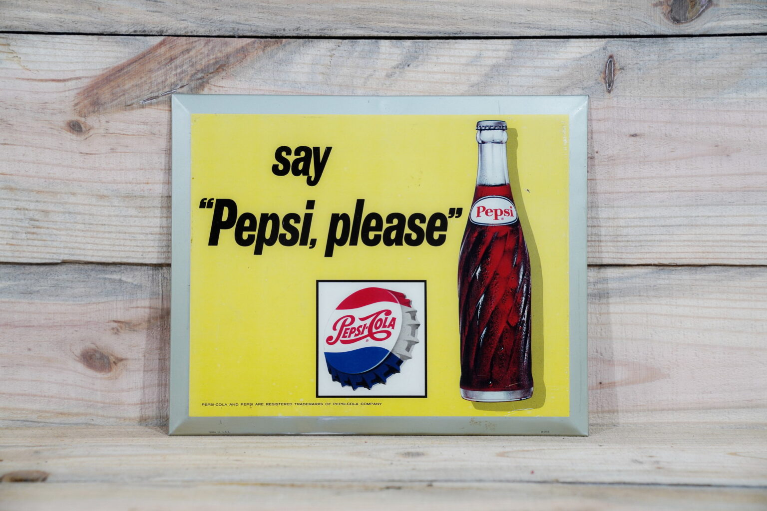 Vintage Tin Signs: Retro Advertising Collectibles