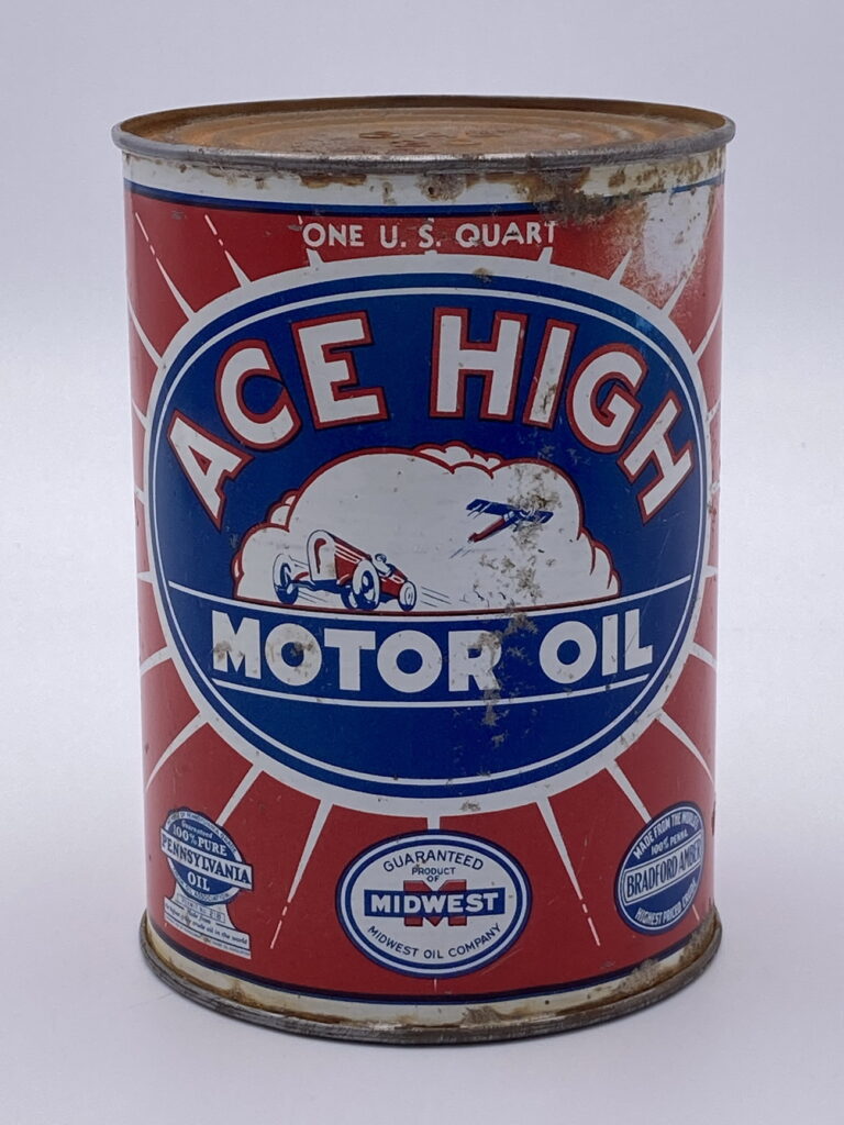 Vintage Oil Cans: Antique Collectibles For Sale | Richmond Auctions